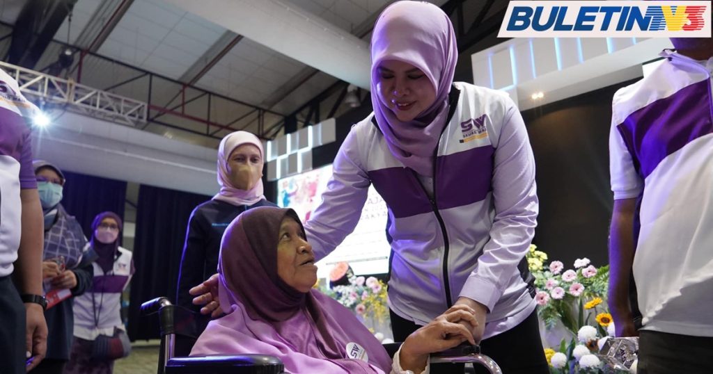 Ibu Tunggal Boleh Berjaya, Rina Kongsi Kisah Ibunya Mendidik Anak-Anak ...