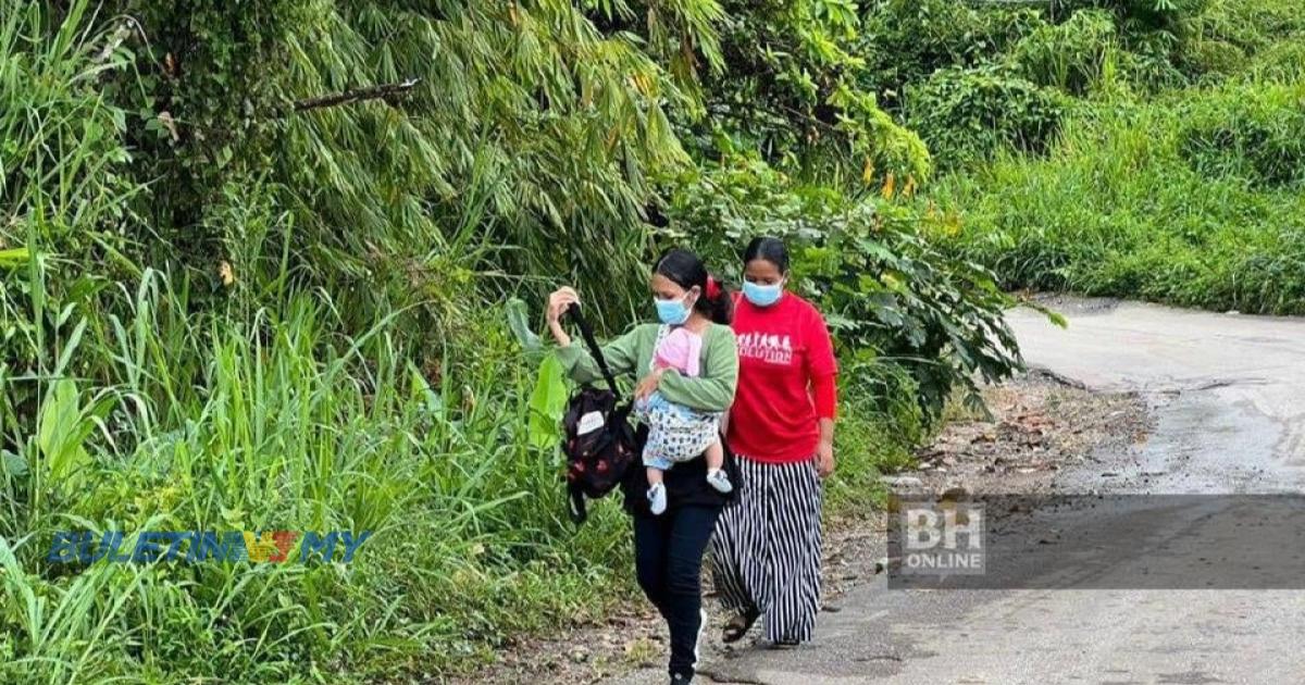 PRU-15: Jalan kaki 7 kilometer untuk mengundi | BULETIN TV3 Malaysia