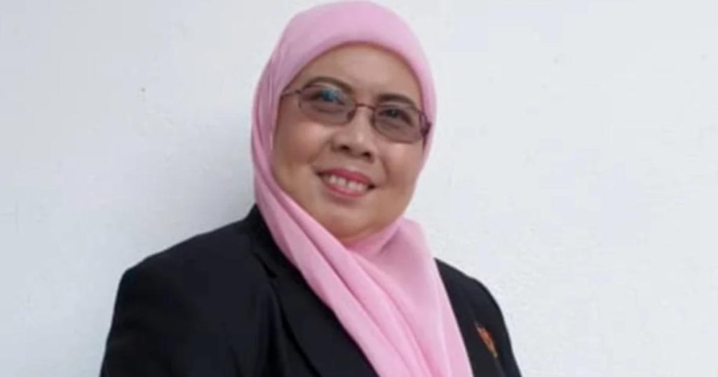 Uniform jururawat ikut spesifikasi KKM | BULETIN TV3 Malaysia