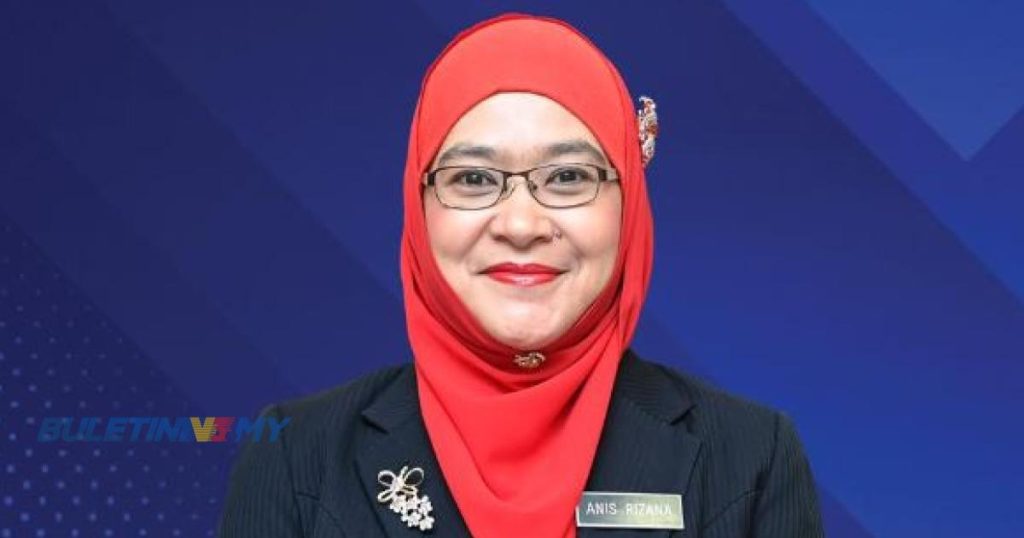 Anis Rizana wanita pertama dilantik Ketua Pengarah Kastam | BULETIN TV3 ...
