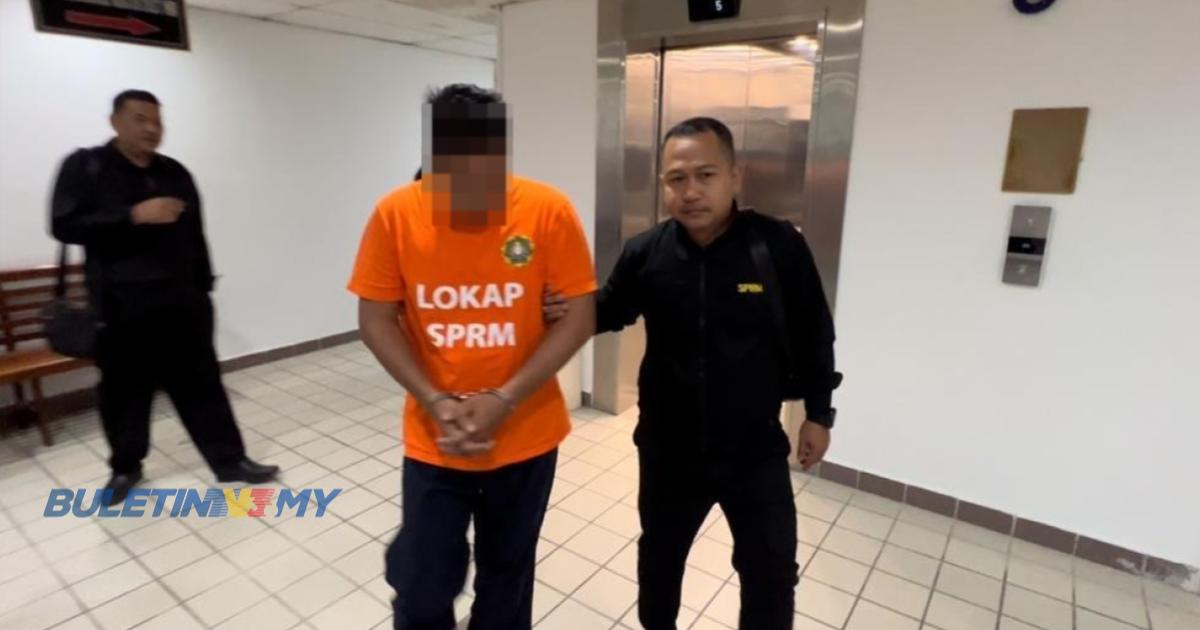Konstabel polis direman ambil suapan RM2,000 | BULETIN TV3 Malaysia