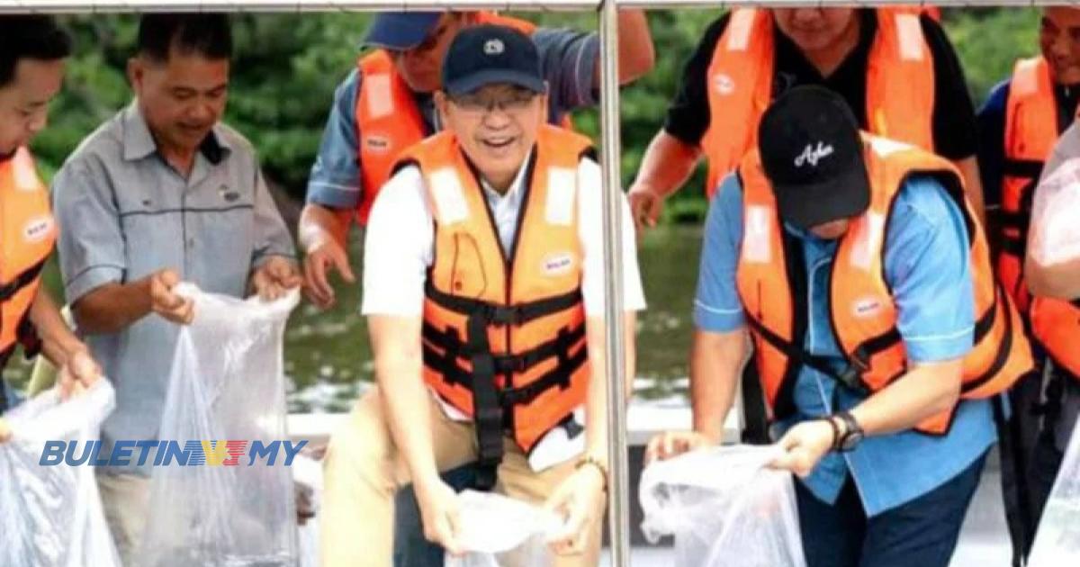 5,000 anak ikan siakap dilepaskan di perairan Tuaran | BULETIN TV3 Malaysia