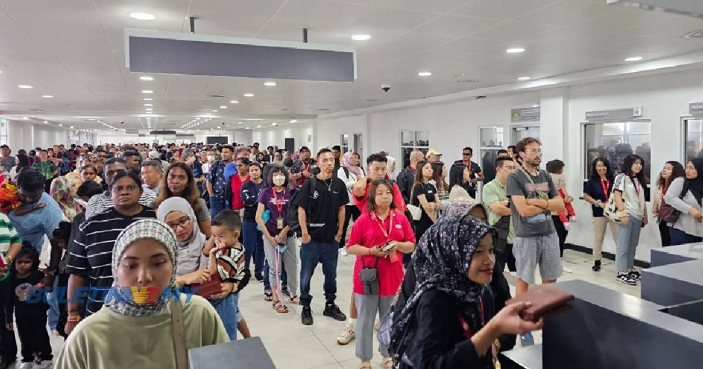 Lebih 51,000 pelancong ambil kesempatan cuti panjang untuk ke Thailand ...