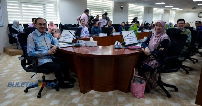 Projek rintis sekolah bertingkat di Putrajaya, KL, Pulau Pinang tahun ...