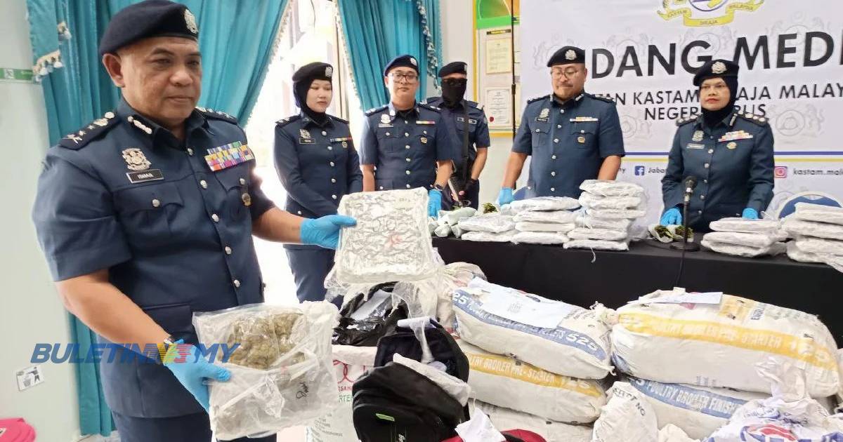 Cubaan seludup ganja bernilai RM2.28 juta dipatahkan | BULETIN TV3 Malaysia