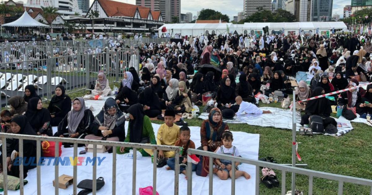 Malaysiaku Bersama Gaza: Ribuan peserta banjiri Dataran Merdeka ...