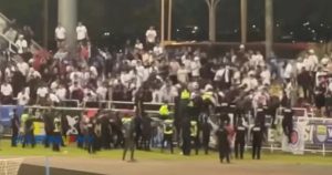 [VIDEO] Ultras Selangor ‘mengamuk’, Red Giants terkandas | BULETIN TV3 ...