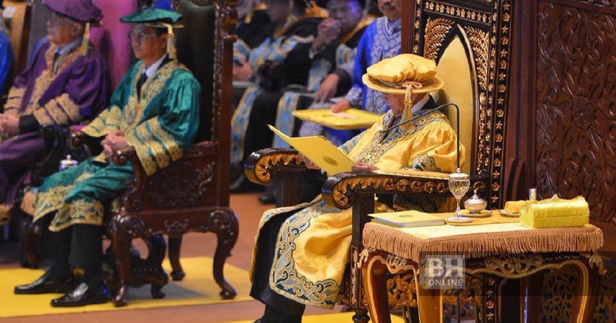 Jangan jadikan universiti pentas politik, medan tabur fitnah – Sultan ...