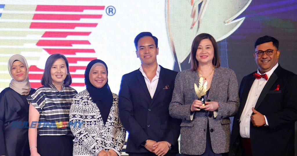 Media Prima ungguli Anugerah Putra Aria Brands 2025 | BULETIN TV3 Malaysia